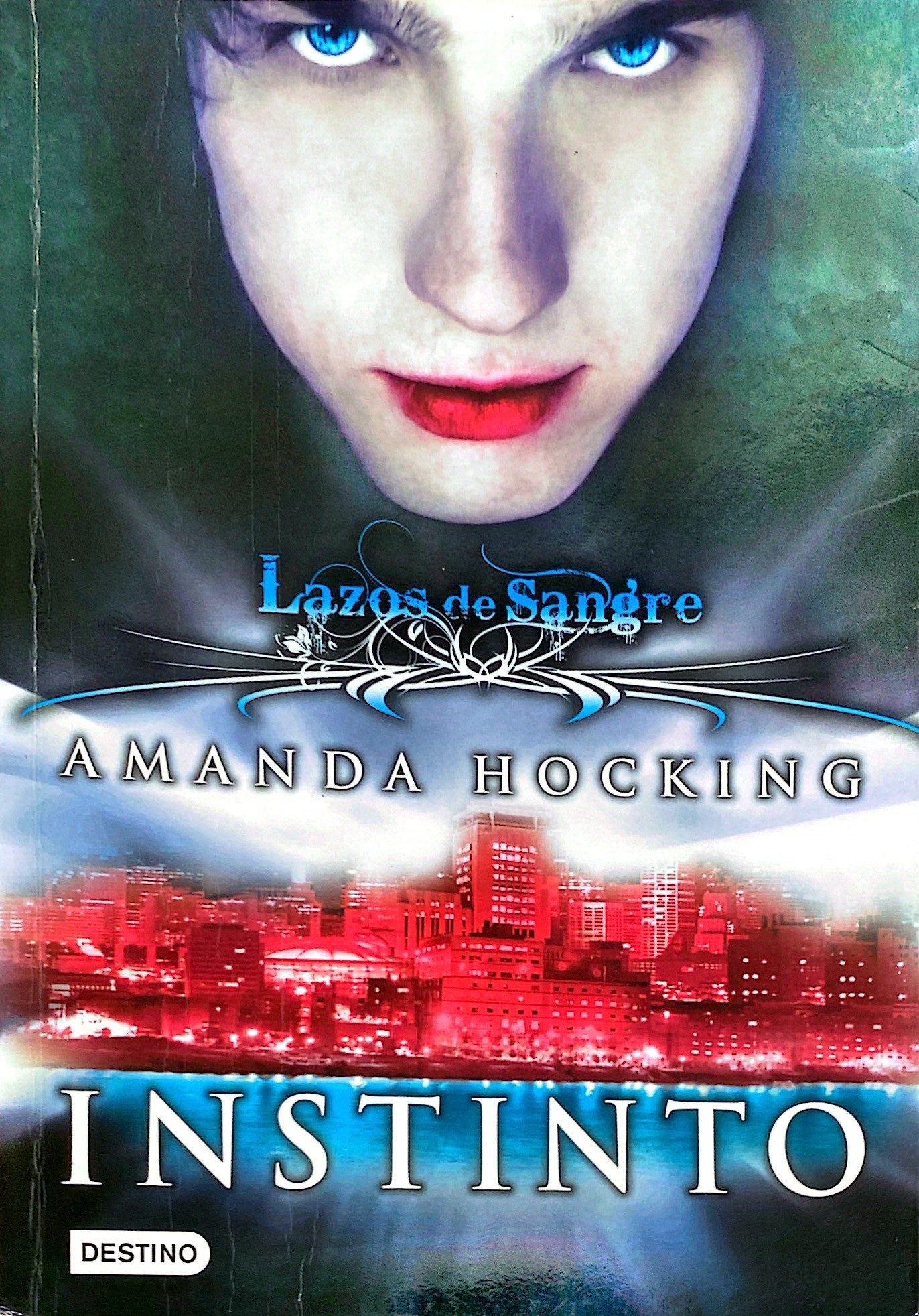 Libro Lazos de sangre Instinto de Amanda Hocking – Libros.ccs