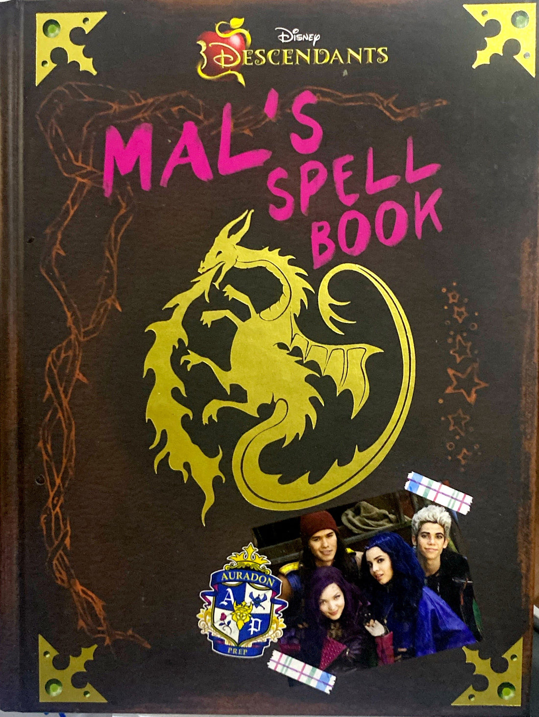 Libro Descendants, Mals Spell Book – Libros.ccs